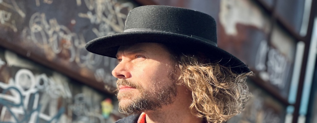 Jarrod Lawson honors Prince with soulful cover of I Would Die 4 U